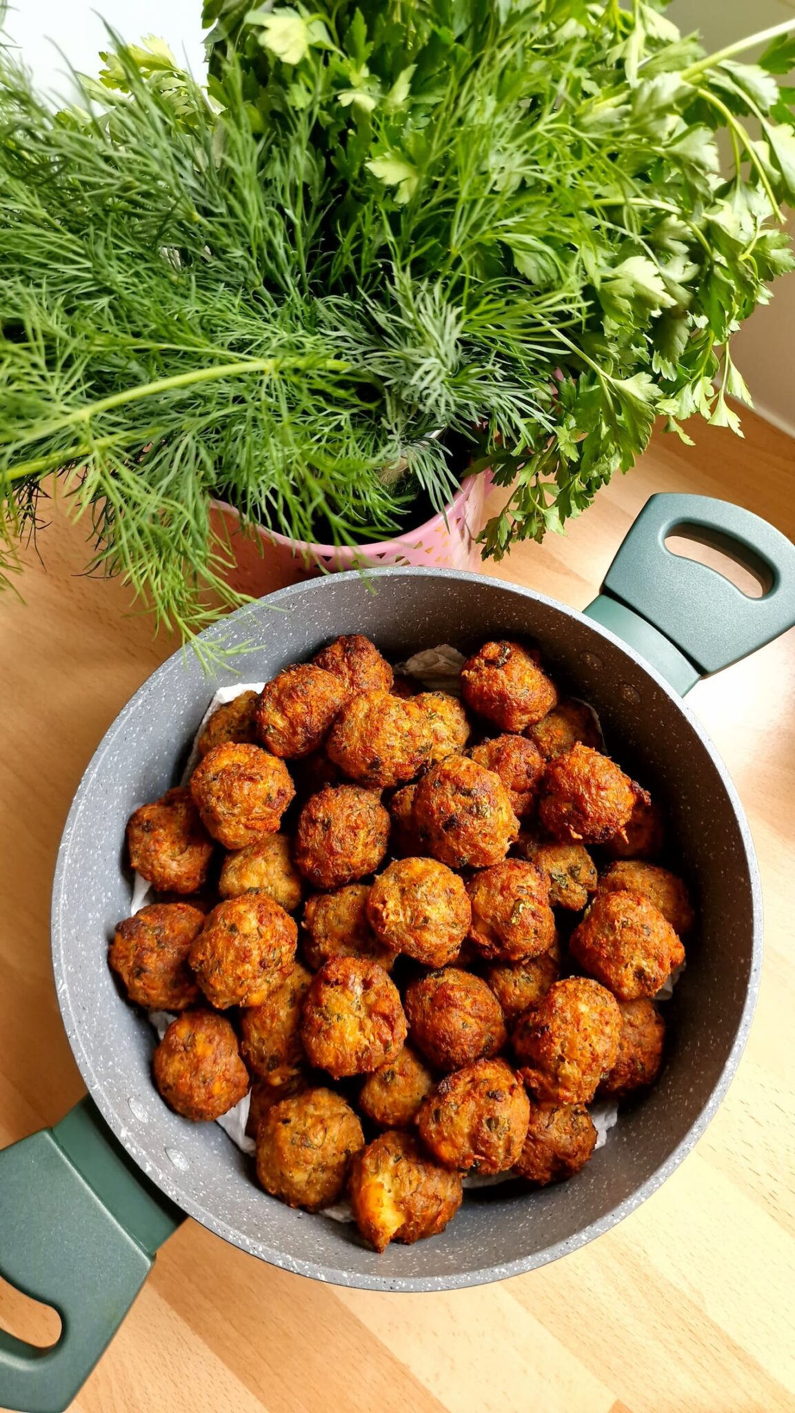 Costco Meatballs - skilledcooks